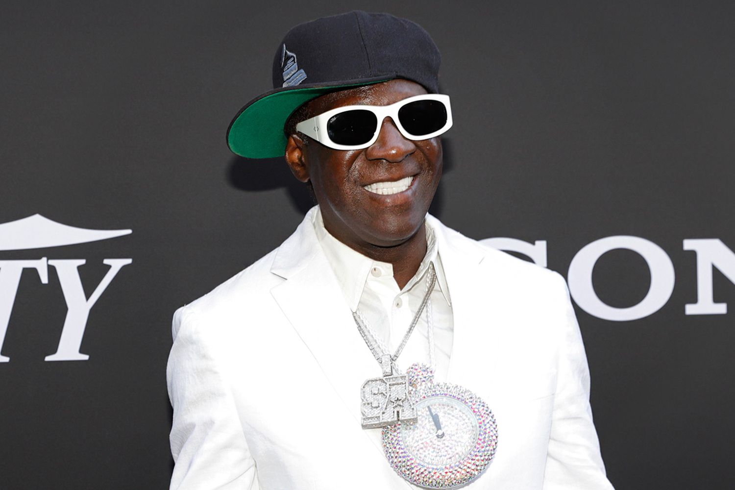 Flavor Flav Shares the Inspiration Behind His Iconic Clock Chain | Gol ...
