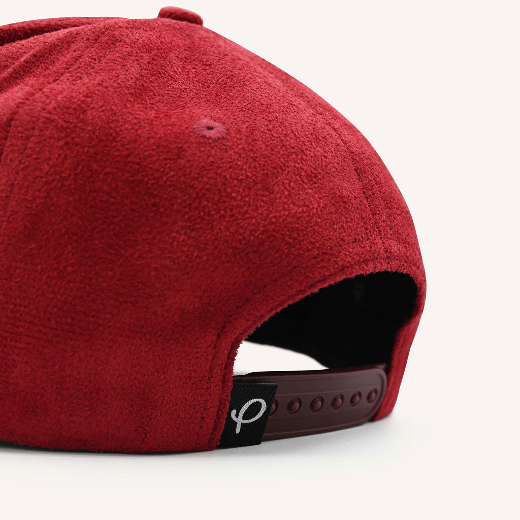 Classic Suede P Logo Hat Red | Gold Presidents